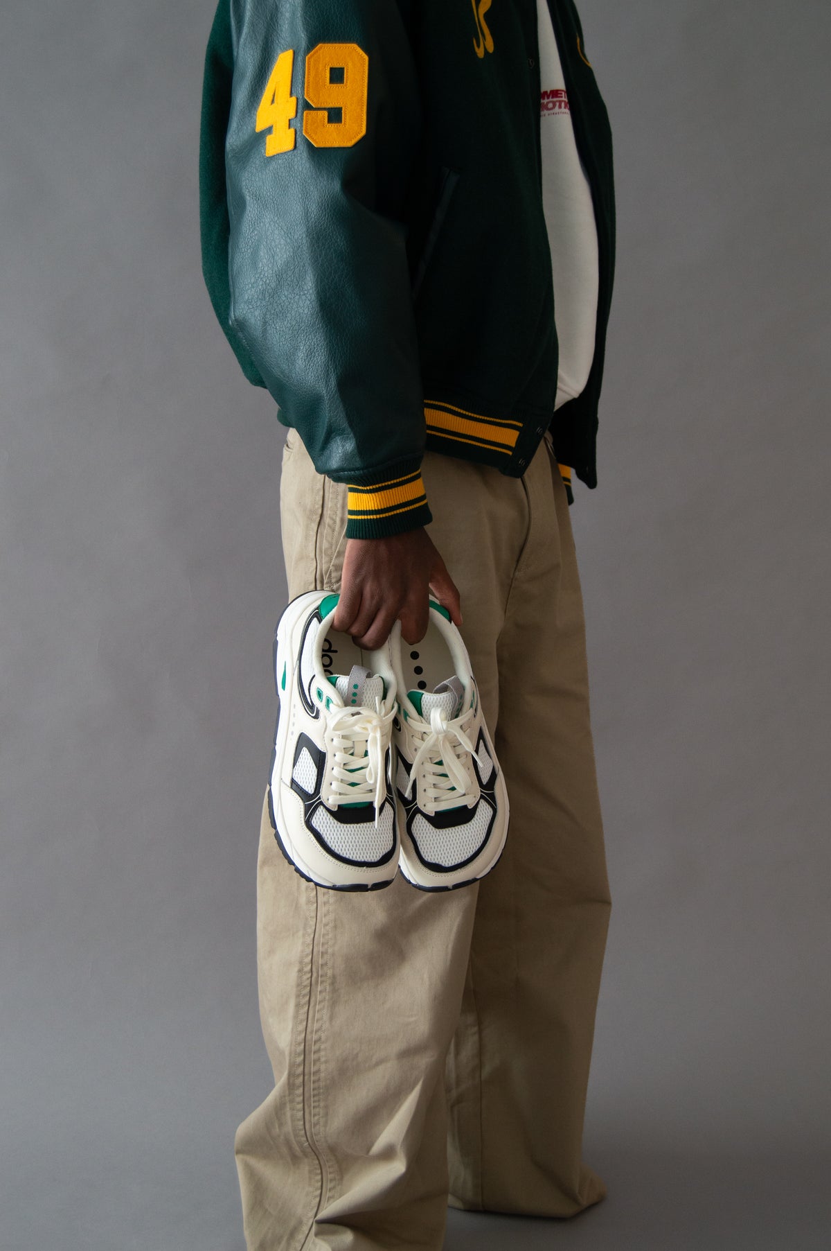 dada. BRAND | BAREFOOT SNEAKERS